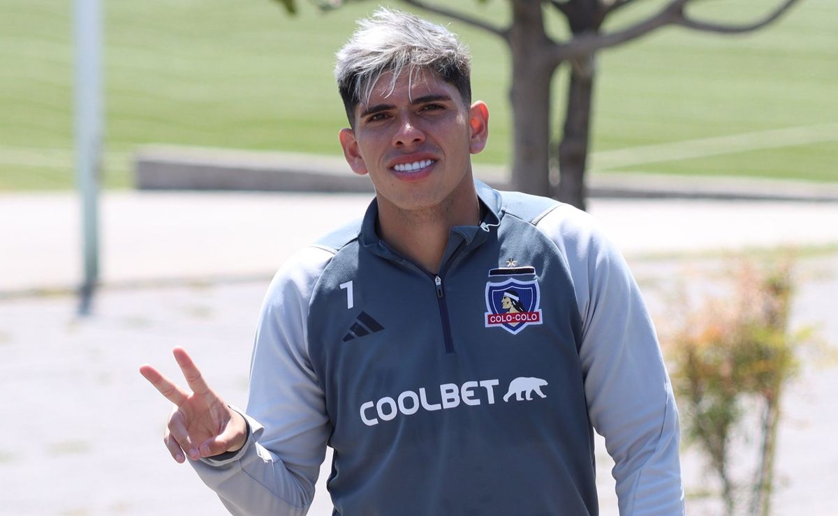 Carlos Palacios fue presionado por Colo Colo para que no se vaya a Boca